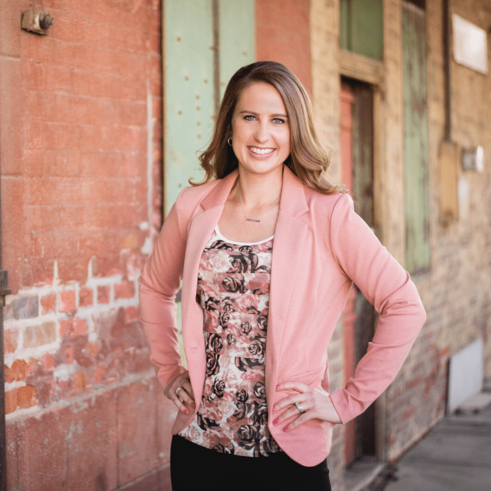A Day in the Life of a Criminal Analyst – Loren Kelly Coaching